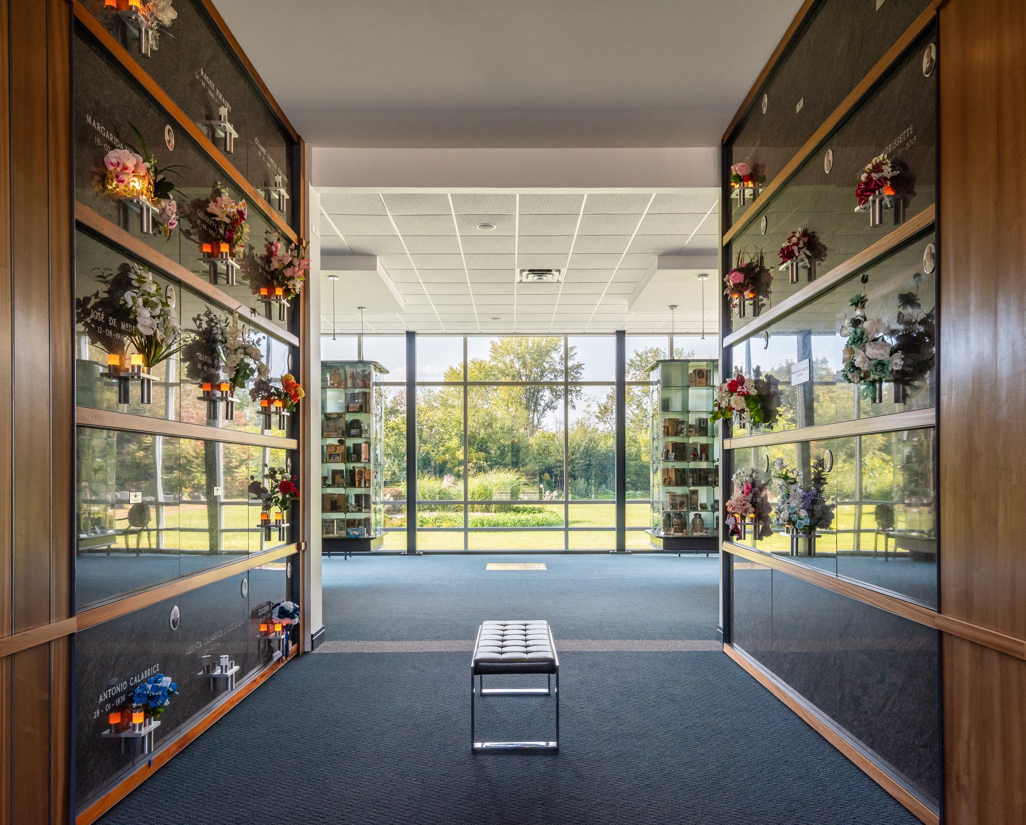 Comprehensive and caring funeral services | Yves Légaré